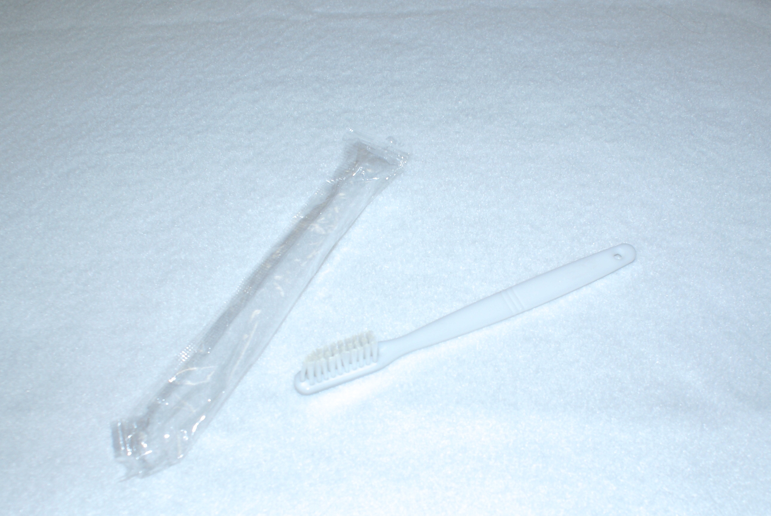 Toothbrush - Economy. 144/box: AnnKareInc.com CDC Supplies ELC ECC Head ...
